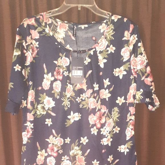 Emily Stacy | Tops | Emily Stacy | Poshmark